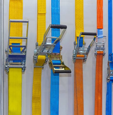 MATERIAL HANDLING STRAP SOLUTIONS FOR CHALLENGING ENVIRONMENTS – Lifteze